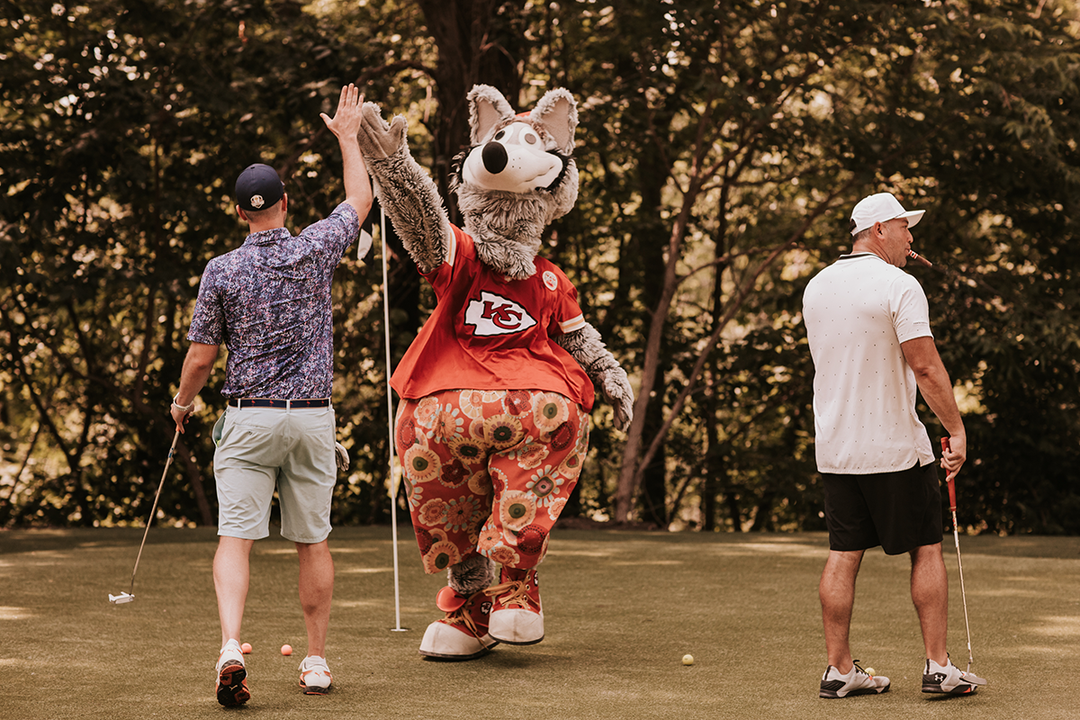 Kansas City Private Golfing | 9-Hole & Mini Golfing